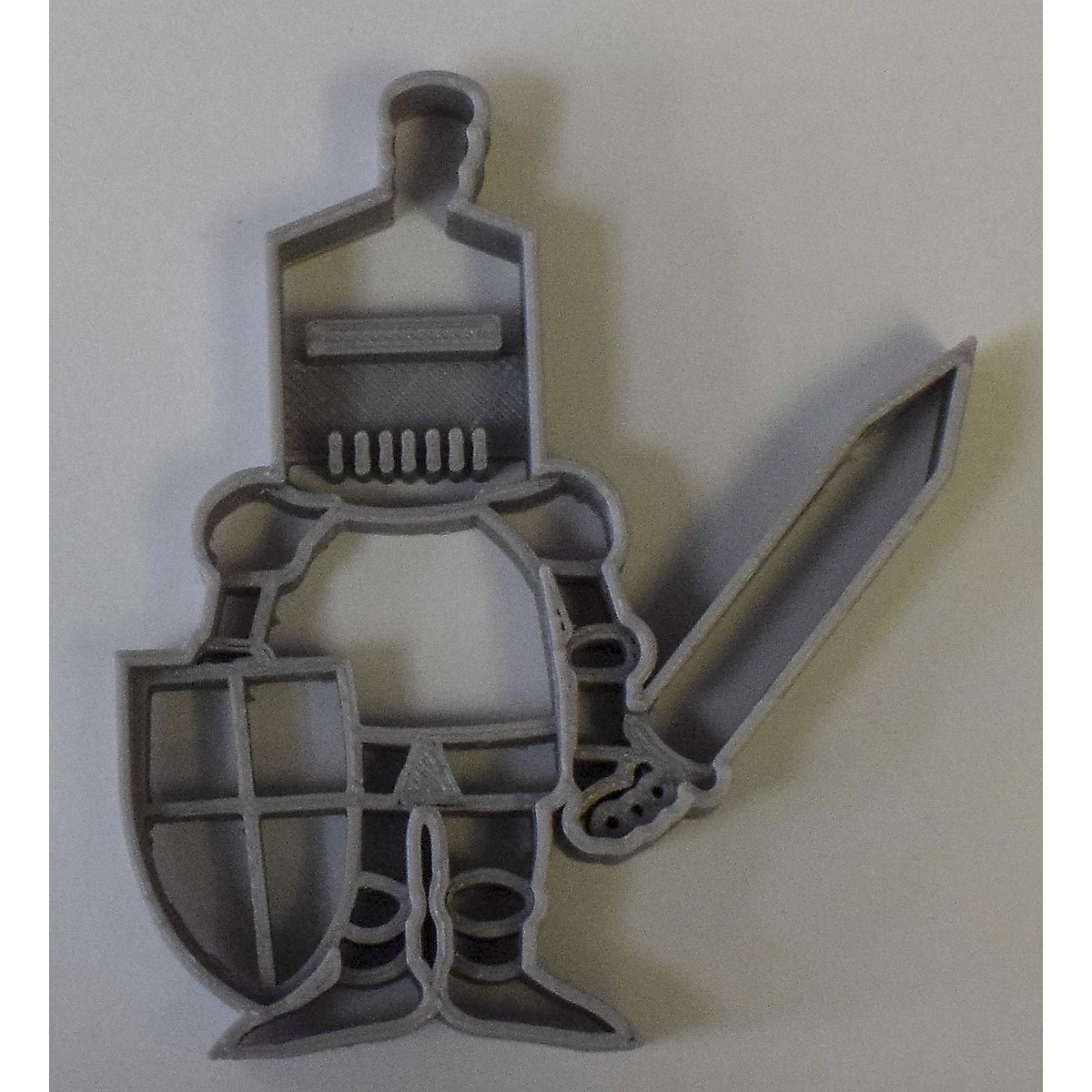 KNIGHT IN SHINING ARMOR WITH SWORD RENAISSANCE MEDIEVAL MIDDLE AGES COOKIE CUTTER MADE IN USA PR776