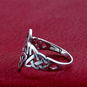 Gem Avenue 925 Sterling Silver Triquetra Celtic Knot Design Ring for Women Size 9