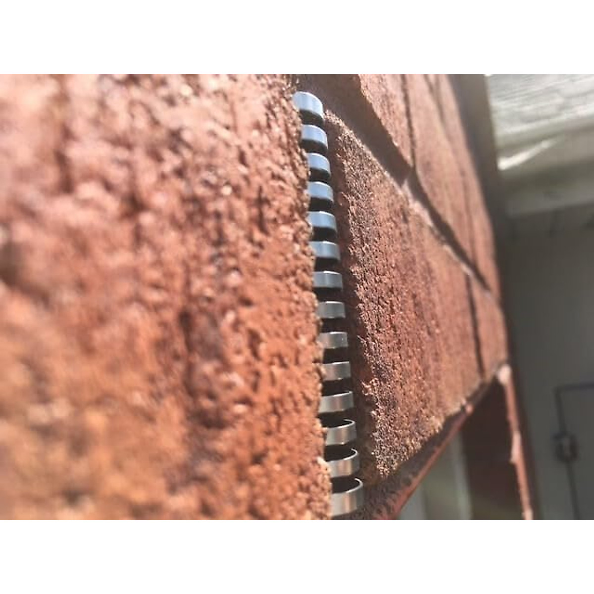 Rid-O-Mice Stainless Steel Brick Weep Hole Covers (80, 2.75 Inch) Stops and Keeps Out Mice, Wasps, Bees, Lizards, Snakes, Scorpions and Many Insects.