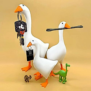 Goose Magnetic Key Holder - Magnetic Goose Resin Goose Statue Magnetic Tool Holder Home Decoration,Cute Animal Figurines Keys Holder for Keys, Glasses, Bells (Orange)