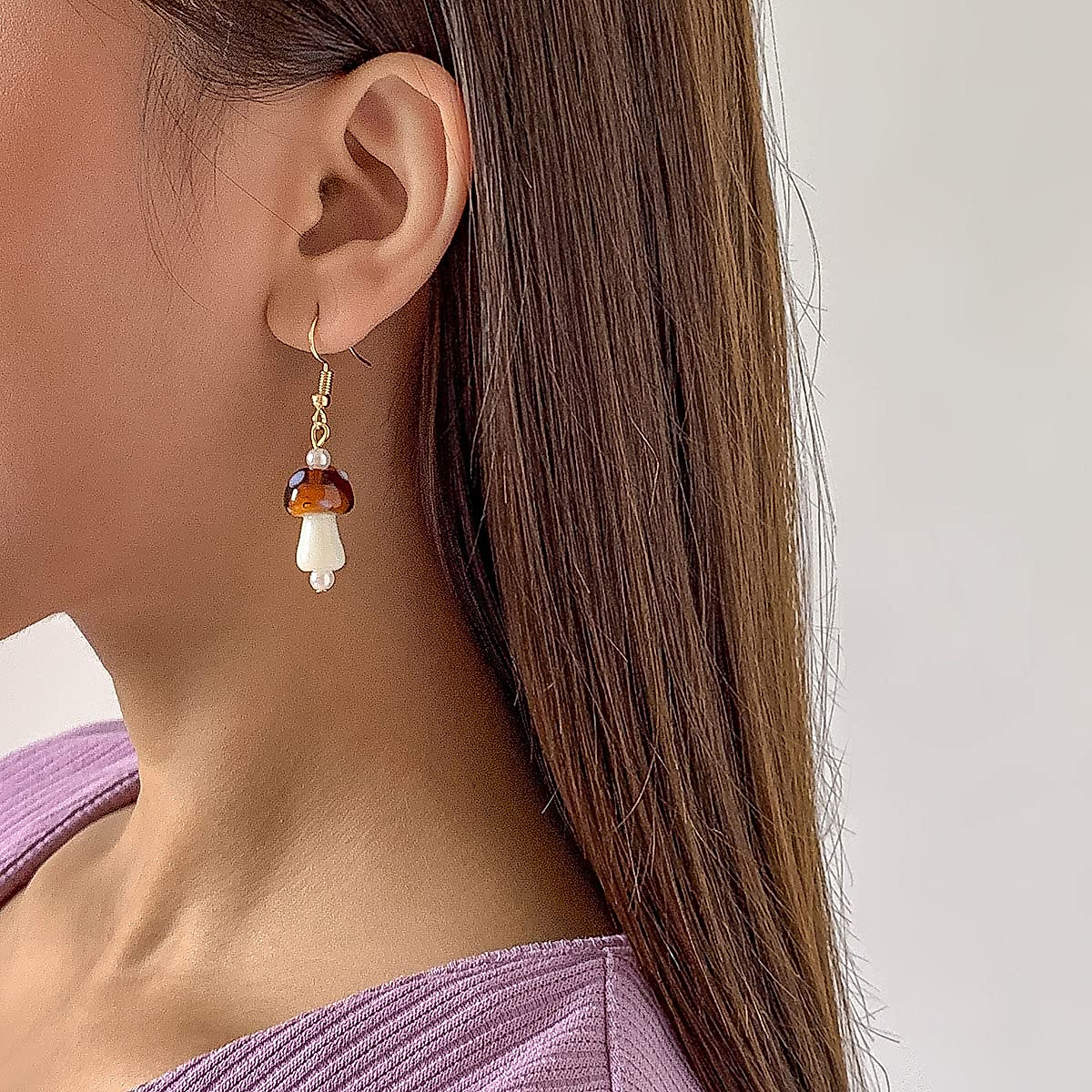 Cute Mushroom Dangle Drop Earrings Creative 3D Simulation Lightweight Mushroom Pearl Earrings Handmade Funny Food Vegetable Mushroom Earrings for Women (Brown)