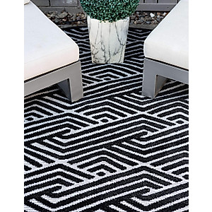 Unique Loom Sabrina Soto Outdoor Collection Modern, Vibrant, Carved Area Rug, 8 ft x 8 ft, Black/Ivory