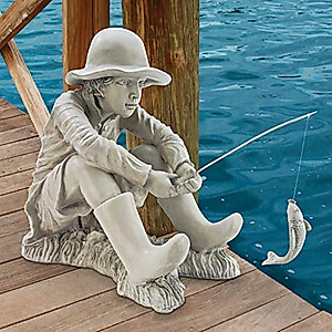 Design Toscano Gone Fishing Fisherman Statue