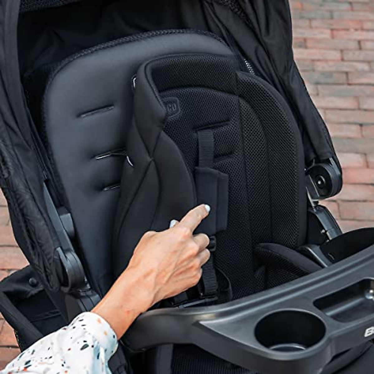 Chicco Bravo Primo Trio Travel System, Bravo Primo Quick-Fold Stroller with Chicco KeyFit 35 Zip Extended-Use Infant Car Seat, Car Seat and Stroller Combo | Springhill/Black