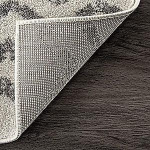 nuLOOM Kenzie Geometric Diamond Area Rug, 3' x 5', Off-white