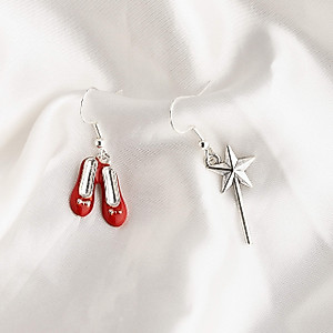 FUSTMW Sweet Home Bracelet Movies Inspired Bracelet There is No Place Like Home Red Enamel Shoes Charm (Red Enamel Shoes Earring Set)