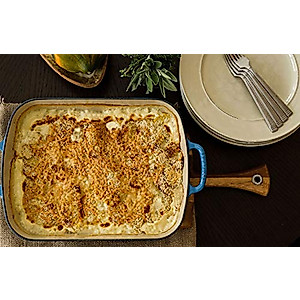Le Creuset Enameled Cast Iron Signature Rectangular Roaster, 5.25 qt. (11.7" x 16.8") , Marseille
