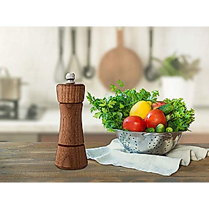 Kamenstein Nottingham Pepper Grinder, 4.5-inch, Wood