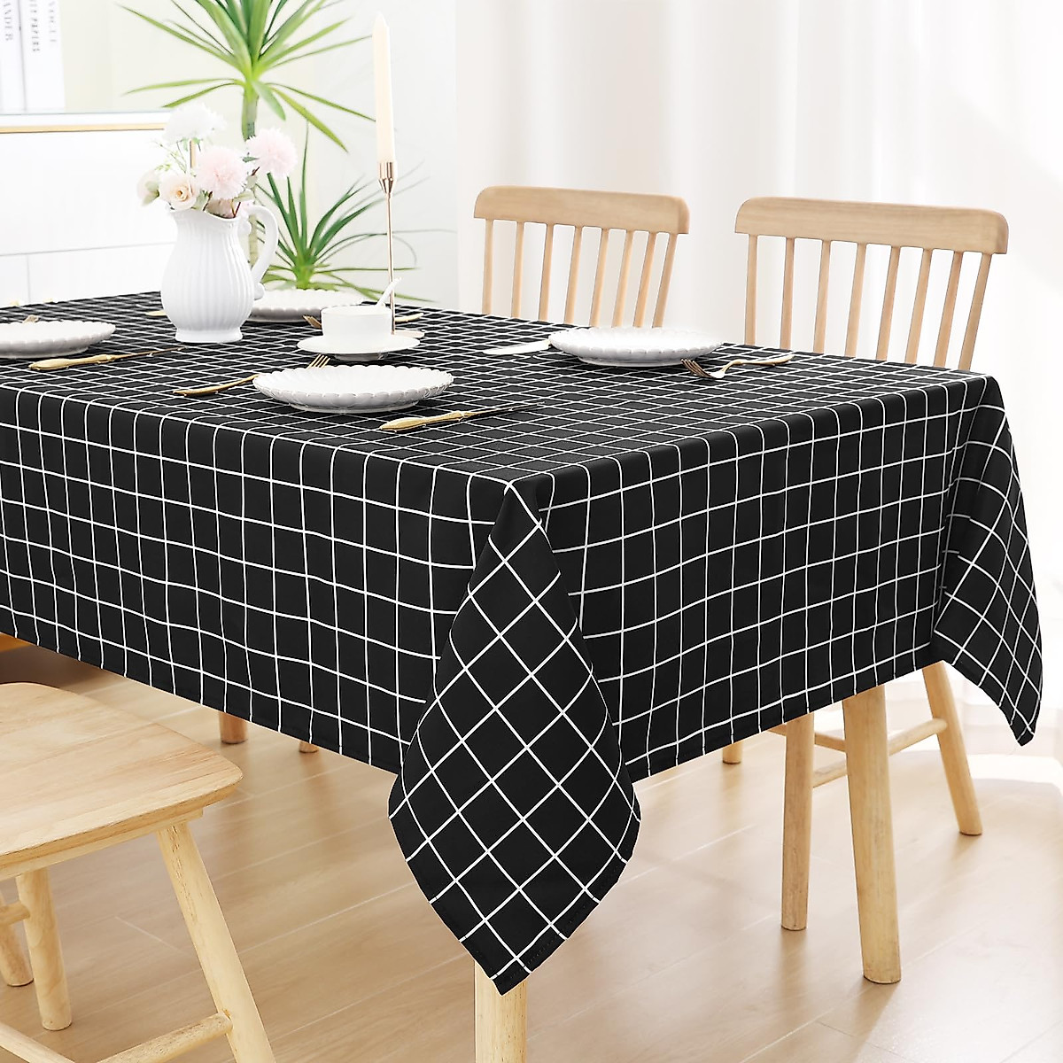 misaya Rectangle Waterproof Fabric Table Cloth, Plaid Stain Proof Polyester Tablecloth, Washable Cloth Table Cover for Dining Room, Kitchen, Outdoor (60" x 84", Black)