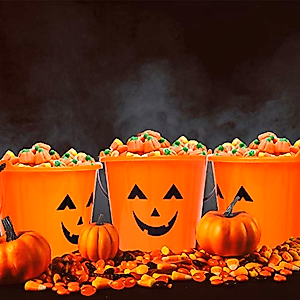 Triumpeek Halloween Pumpkin Trick Treat Bucket, Set of 6 Halloween Jack O Lantern Pails, Trick or Treat Bucket, Portable Plastic Candy Pumpkin Pails