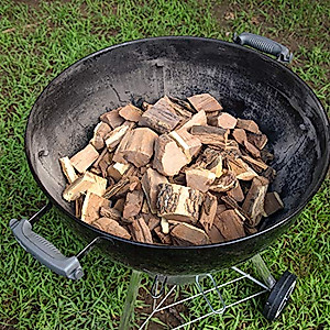 Camerons All Natural Hickory Wood Chunks for Smoking Meat - 420 Cu. In. Box, Approx 5 Pounds- Kiln Dried Large Cut BBQ Wood Chips for Smoker -Barbecue Chunks Smoker Accessories- Grilling Gifts for Men