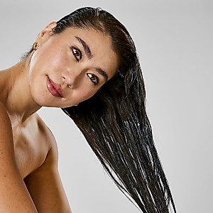 Bumble and bumble. Hairdresser's Invisible Oil Hydrating Hair Mask, 6.7 fl. oz.