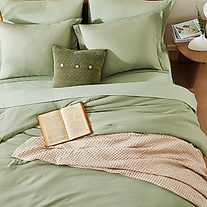 WRENSONGE Twin Comforter Set- 5 Pieces Sage Green Bed in a Bag, All Season Twin XL Bedding Sets with 1 Fitted Sheet, 1 Flat Sheet, 1 Pillow Sham and 1 Pillowcase