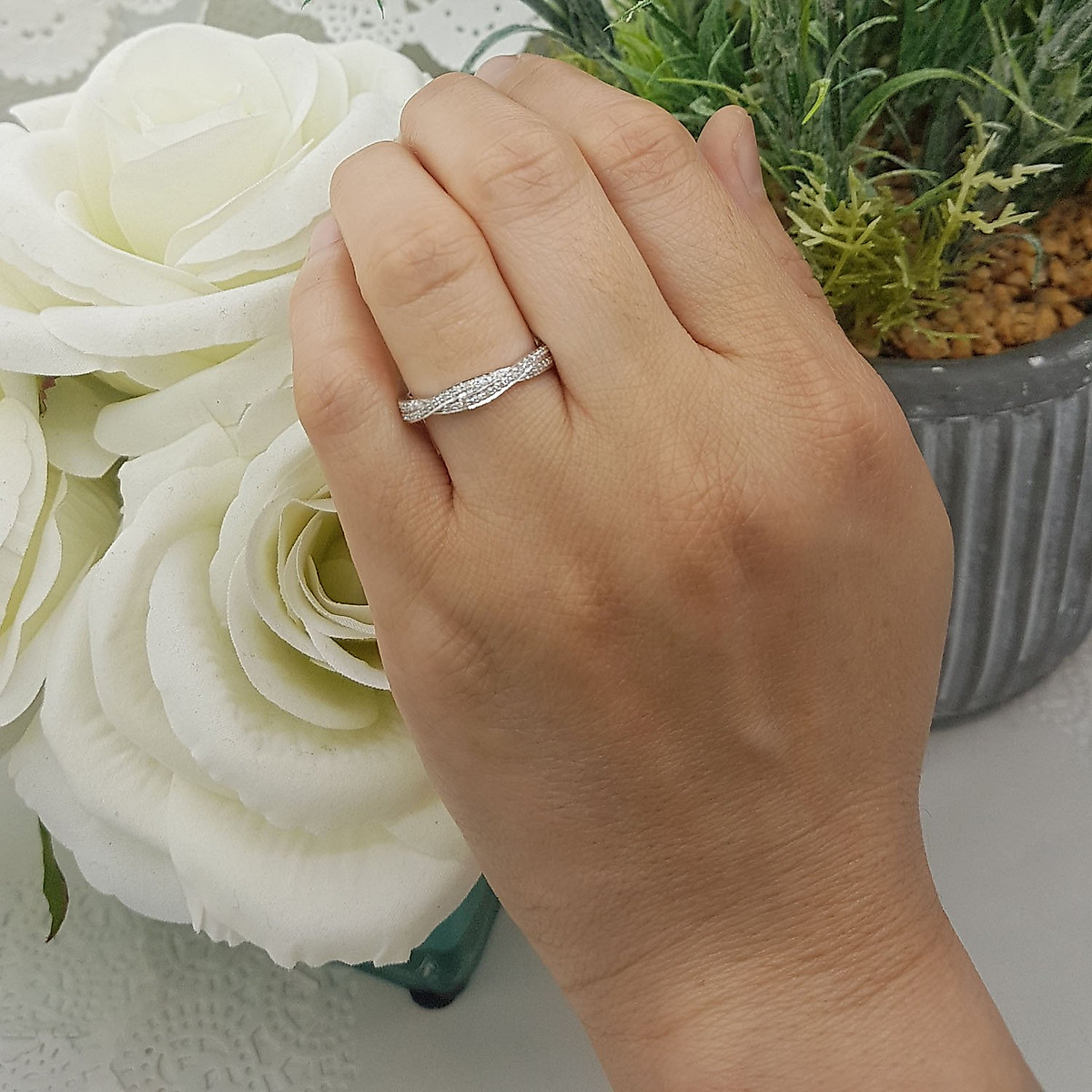 Dazzlingrock Collection 0.25 Carat (ctw) 14K Round Diamond Wedding Band for Women Swirl Matching Ring 1/4 CT, White Gold, Size 8