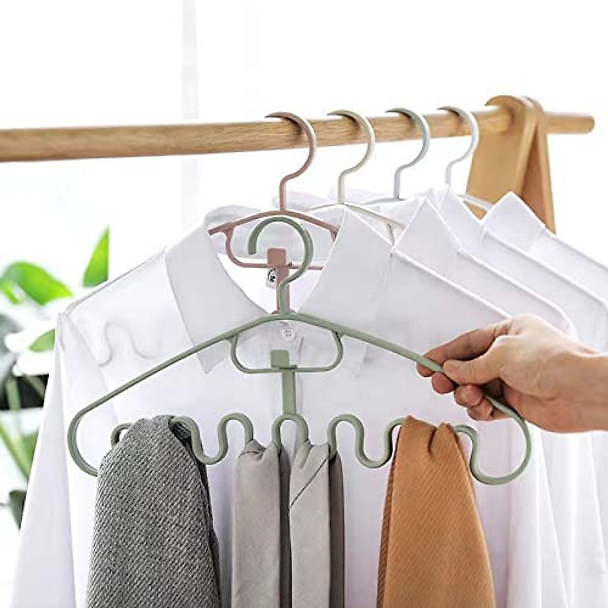 Wave Pattern Stackable Hangers 8 Slots, 5/10pcs Multifunctional Magic Wave Pattern Plastic Hangers, Smart Closet Organizer Hangers Space Saver for Tank Top Bra Hangers in Bulk (5,White)
