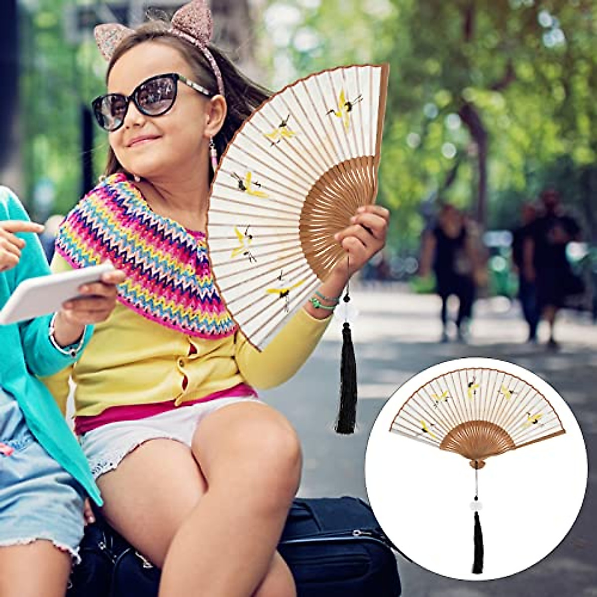 RAZZUM Large Wall Decor Retro Style Silk Fan Folderable Fan Chinese Style Fan Wall Decoration Costume Collocation Fan