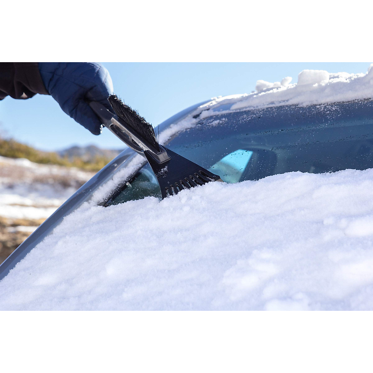 Subzero 19520 22" Super Deluxe Snowbrush with Integrated Ice Scraper, Assorted