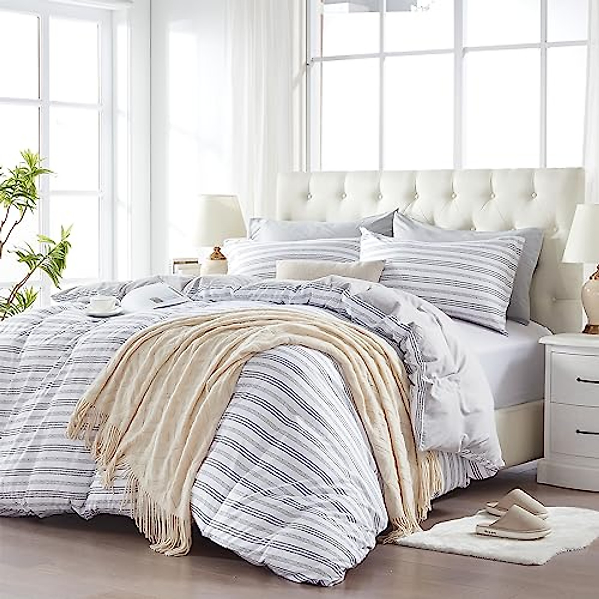 La Sheer 3pcs Striped Farmhouse Duvet Cover Sets King Size - Reversible White Duvet Cover with Grey Rugged Stripes Pattern Printed Comforter Cover,with Zipper Closure & Corner Ties