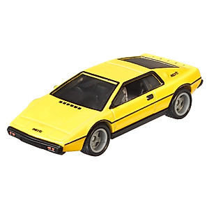 Hot Wheels Car Culture Circuit Legends Vehicles for 3 Kids Years Old & Up, Premium Collection of Car Culture 1:64 Scale Vehicles