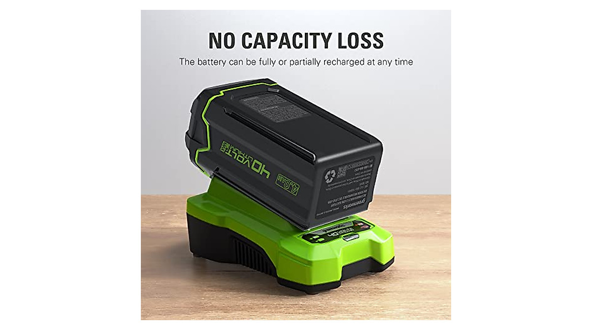 Greenworks 40V 4.0Ah Lithium-Ion Battery - Extended Power & Fast Charge