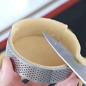 Uyauld Stainless Steel Tart Ring, 9CM Heat-Resistant Perforated Cake Mousse Ring, French Pastry Baking Mold Round Shape (10 Round 3.5 inch)