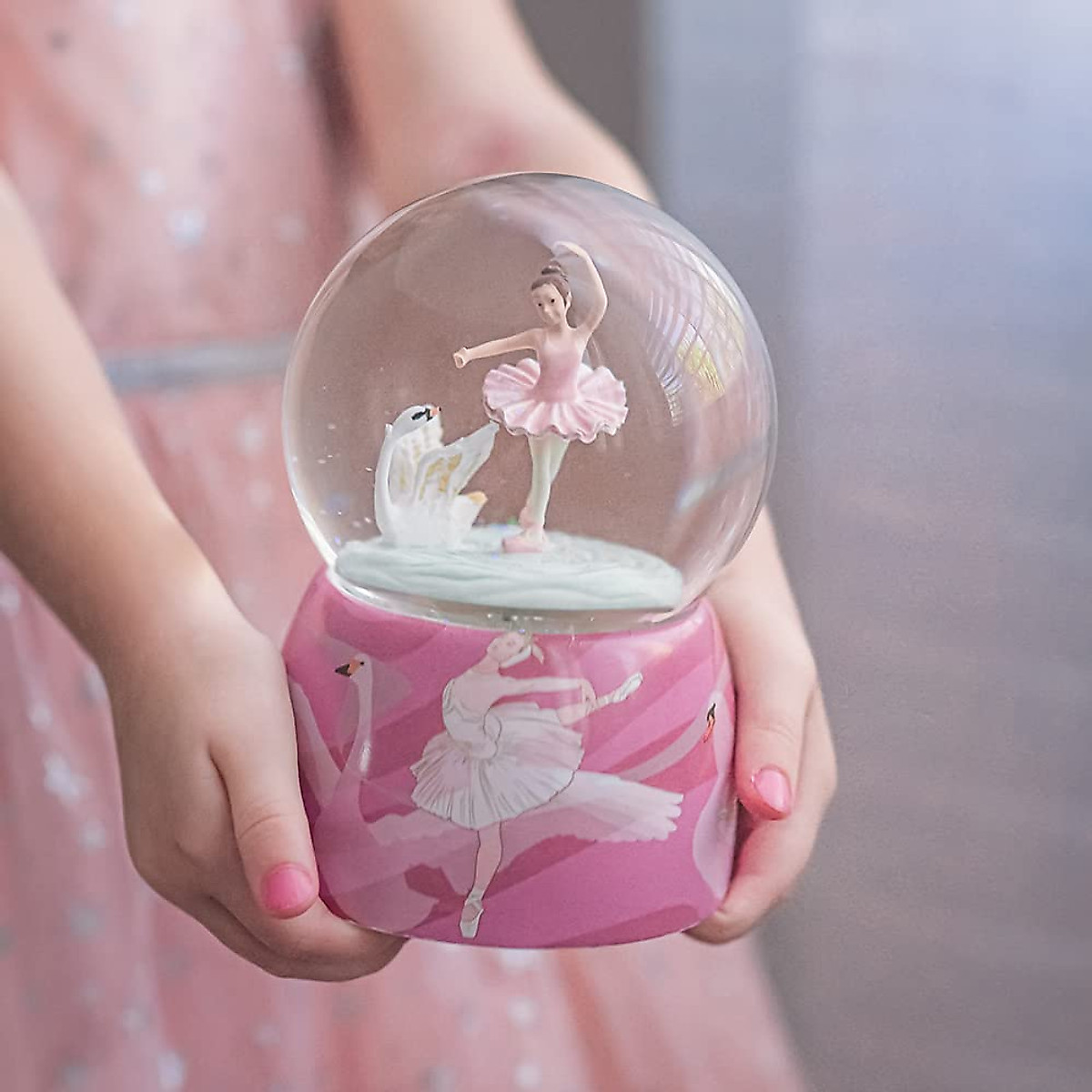 Dreamwizor Snow Globe for Birthday, Ballet Recital Gift, Made with Real Glass, Collectible Ballet Dancer Snowglobe for Adult, Musical Snow Globe Gift for Wife, Women and Girls, Tuned Swan Lake