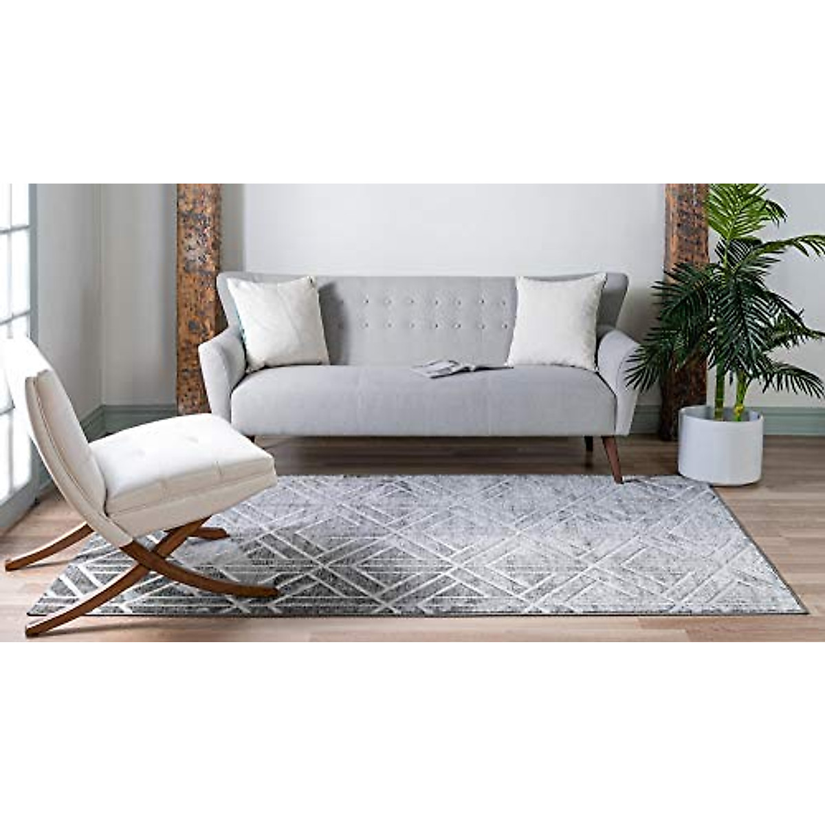 Rugs.com Lattice Trellis Collection Rug – 6' x 9' Gray Low-Pile Rug Perfect for Living Rooms, Large Dining Rooms, Open Floorplans