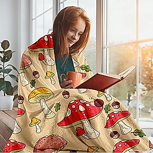 Mushroom Fleece Blanket Throw Blanket for Couch Soft Cozy Fuzzy Plush Bed Blankets & Throws Cute Decor Gifts for Kids Adults Christmas,60"X50",Mushrooms Snail Nut Chestnut Pattern
