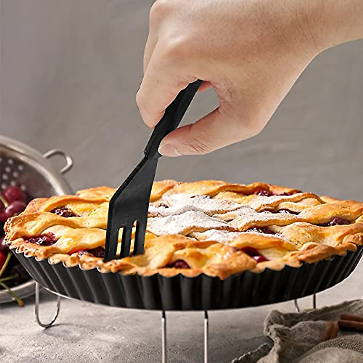 DLAND 2 Pcs Mini Spatula Serving Spatula Flexible Nonstick Silicone Heat-Resistant Cookie Spatula Slotted Spatula for Flip Egg in Small Frying Pan Cookie Batter Cookware Cooking Baking(Red and Black)