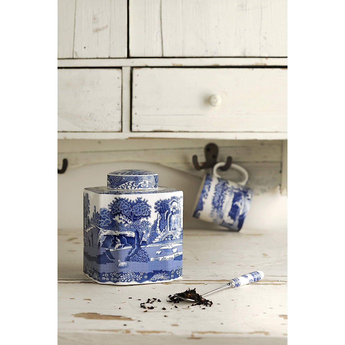 Spode Blue Italian Collection Teaspoons | Set of 6 | Made of Stainless Steel with Porcelain Handles | 6 Inch Dessert Spoons | Blue/White | Hand Wash Only