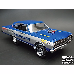 AMT 1965 Chevy Chevelle AWB Time Machine 1:25 Scale Model Kit