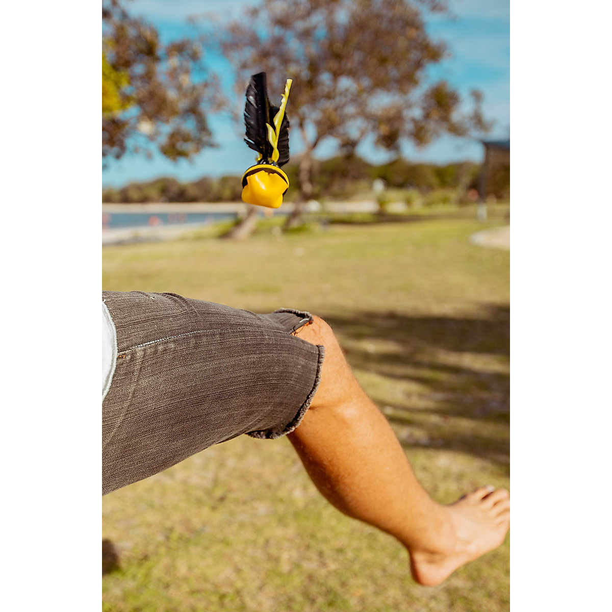 Waboba Flyer - Soft Rubber Shuttlecock, Badminton Thrower for Indoors & Outdoors, Training Aid for Solo Practice, Garden Games for Kids & Adults, Family Games for All Ages (Teal/Orange)