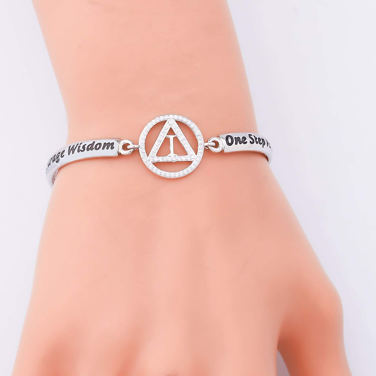 BNQL Serenity Prayer AA Recovery Bracelet AA Anniversary Bracelet God Serenity Courage Wisdom Bracelet 1 Year 2 Year 3 Year Serenity Prayer AA Sobriety Gifts (AA 1yearS)