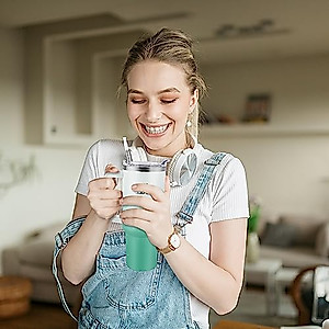 40 oz Tumbler with Handle and Straw Lid, 100% Leak-proof Travel Coffee Mug, Stainless Steel Insulated Cup for Hot Cold Beverages, Keeps Cold for 34Hrs or Hot for 10Hrs, Dishwasher Safe (WhiteGreen)