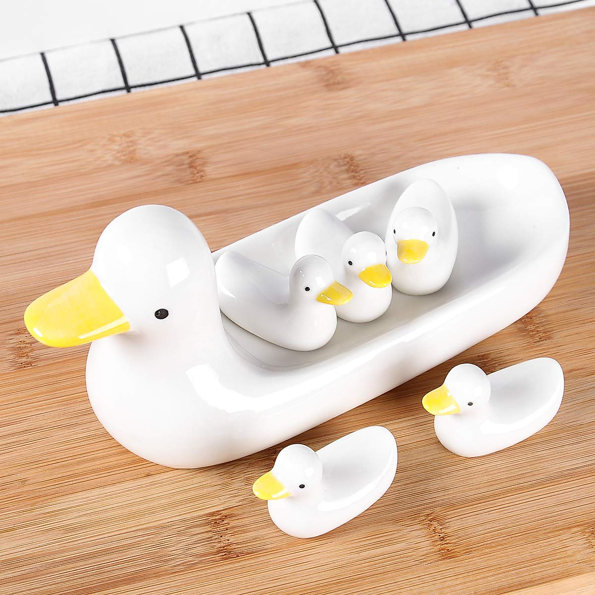 Useful 6pcs Ceramic Chopsticks Stands Set Lovely Duck Shape Chopsticks Rest Stand Knife Fork Holder