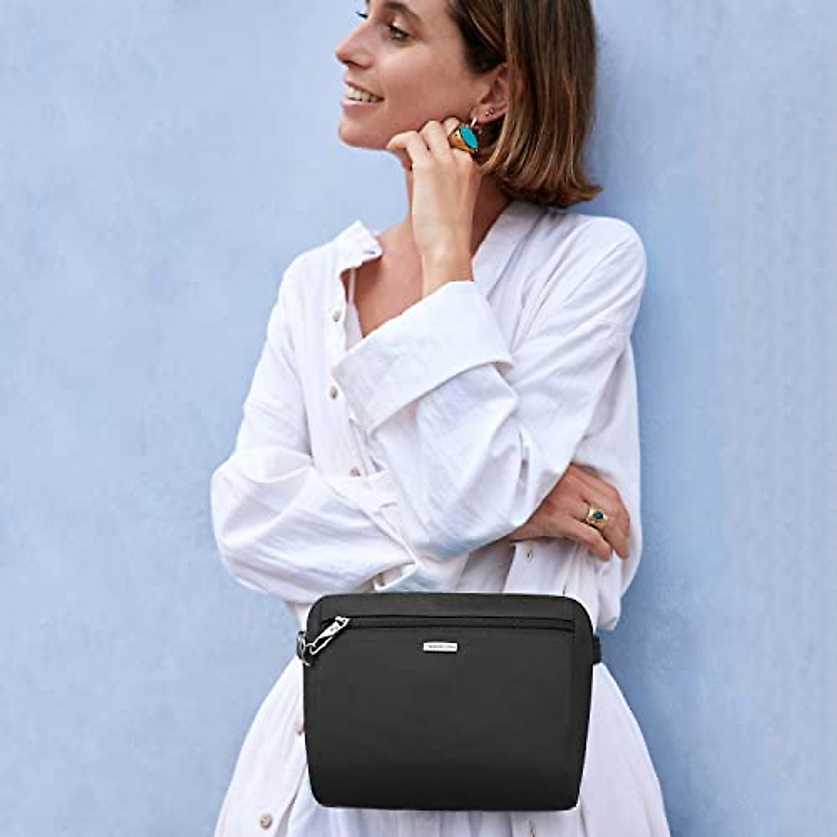 Travelon Women's Classic Convertible Crossbody & Waist Pack, Black, 8 x 7 x 2