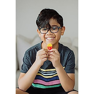 Pop It! Pets - Season 2 - The Ultimate Sensory Fidget Toy - Popping Bubbles and Adorable Characters - Collector map with Cards and Stickers from Buffalo Games