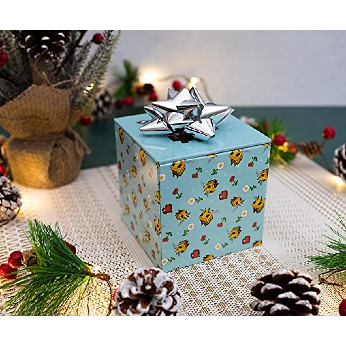 MINECRAFT Bee Pattern 4-Inch Tin Storage Box Cube Organizer with Lid | Basket Container, Cubby Cube Closet Organizer, Home Decor Playroom Accessories | Video Game Toys, Gifts and Collectibles