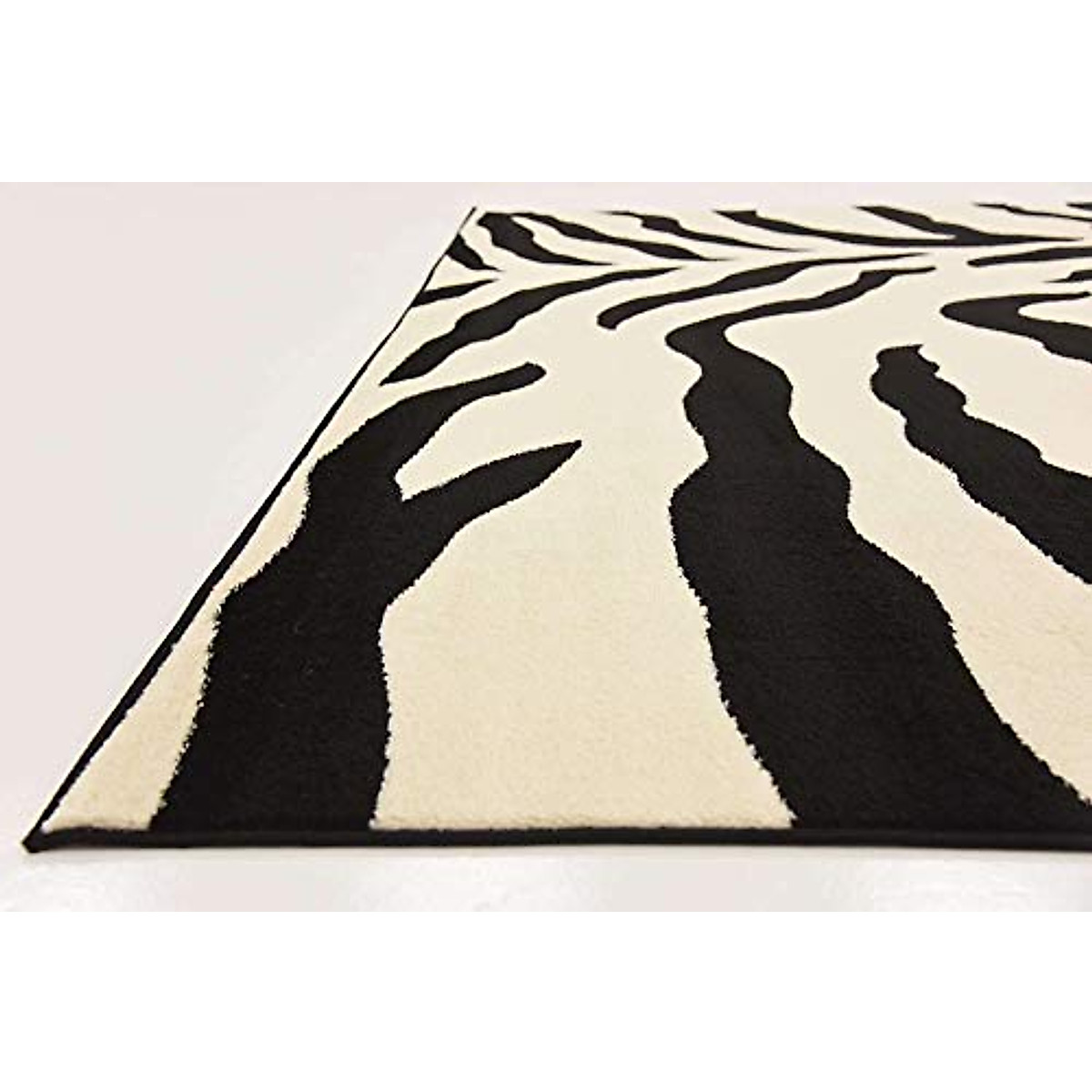 Unique Loom Wildlife Collection Animal Inspired with Zebra Design Area Rug, 9 ft x 12 ft, Ivory/Black