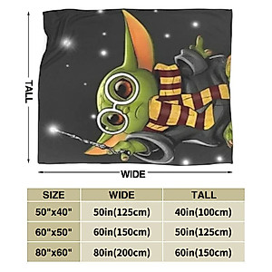 LAOSHIZI Blanket Ultra-Soft Micro Fleece Blanket Throw All Seasons for Kids Adults Warm Throw Blanket for Nap (50inx40in), Green (GGAI-OK121)