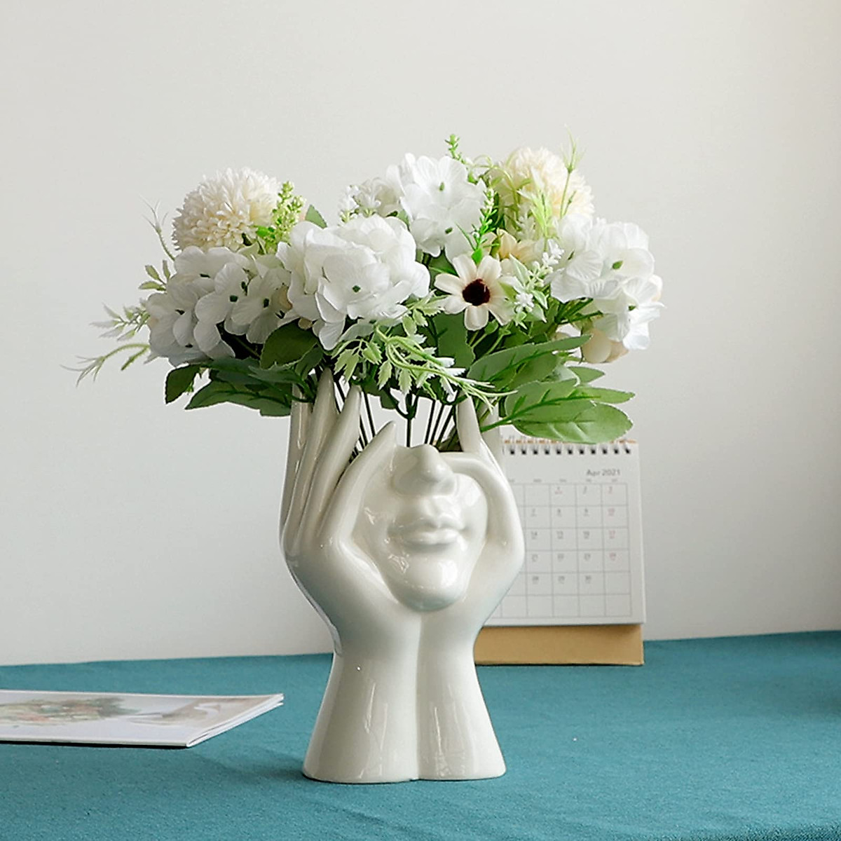 RESOYE Ceramic Flower Vase, Head Shaped Flower Vase White Modern Head Planter Pot Statue Flower Vase for Garden Living Room Home Table Art Statue Kitchen Festival Party Decor Indoor Outdoor