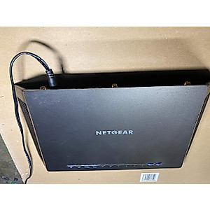 NETGEAR Nighthawk AC1900 Dual Band Wi-Fi Gigabit Router (R7000)