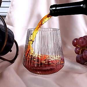 Lueumxc 40 Pack Plastic Ribbed Wine Glasses, 14Oz Origami Disposable Wine Glasses Unbreakable Clear Plastic Cocktail Glasses Recyclable Shatterproof Reusable Plastic Wine Cups (14oz 40pack)