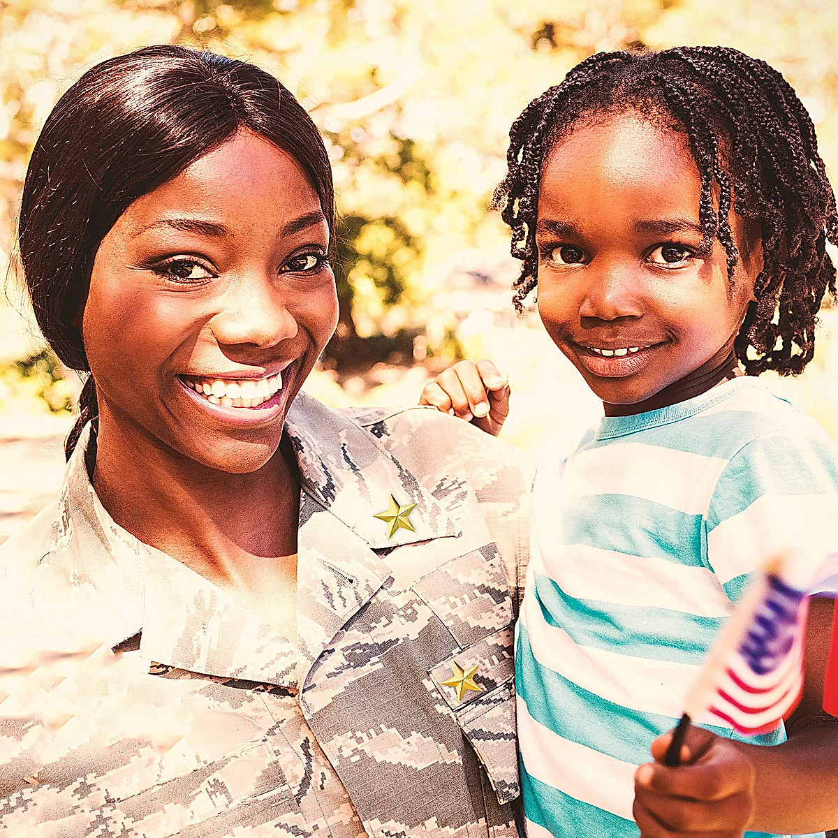 10 Pieces Star Badge Lapel Pin for 4th of July Memorial Day Veterans Day Party Independence Day Celebration Labor Day Theme Party Costume Decorations (Gold)