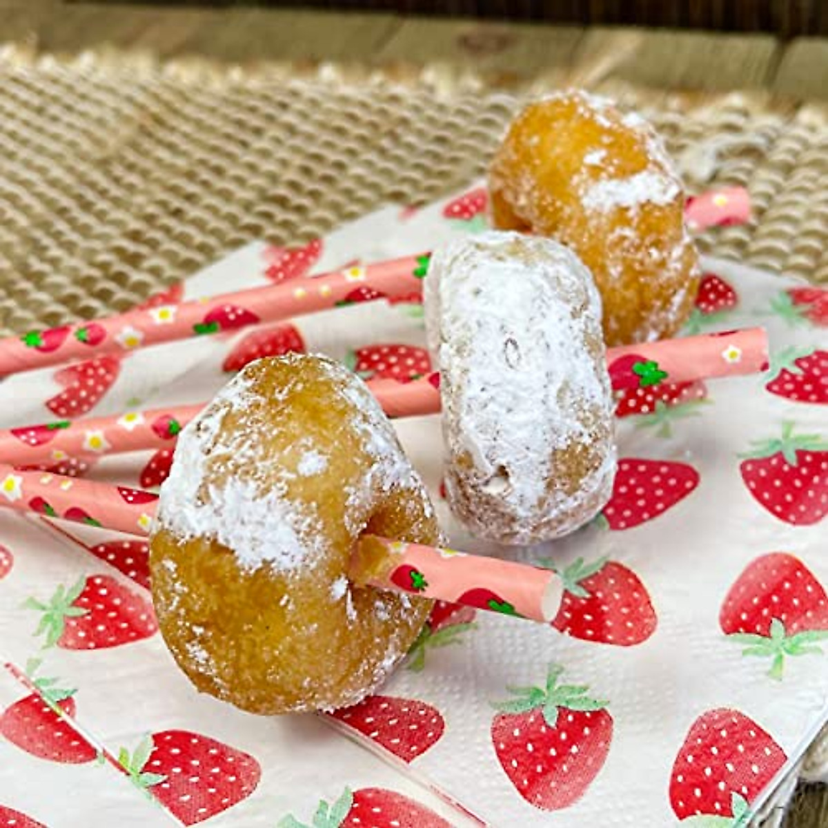 Strawberry Pattern Paper Straws - Pink Red Green - 7.75 Inches - 50 Pack