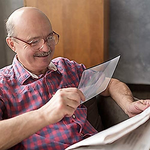 Enhon 3X Page Magnifier 7 x 4.7 Inch Magnifying Sheet Fresnel Lens Page Magnifying Glass for Elderly and People with Low Vision Reading Small Patterns, Maps and Books (8 Pieces)