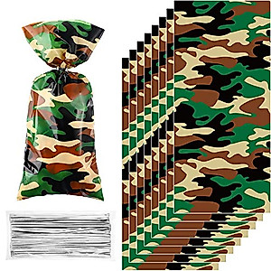 100 Pieces Camo Cellophane Treat Bags, Khaki Camouflage Party Plastic Candy Bag Goodie Present Favor Bag with 100 Silver Twist Ties for Camping Veteran Party Army Theme Birthday Supplies