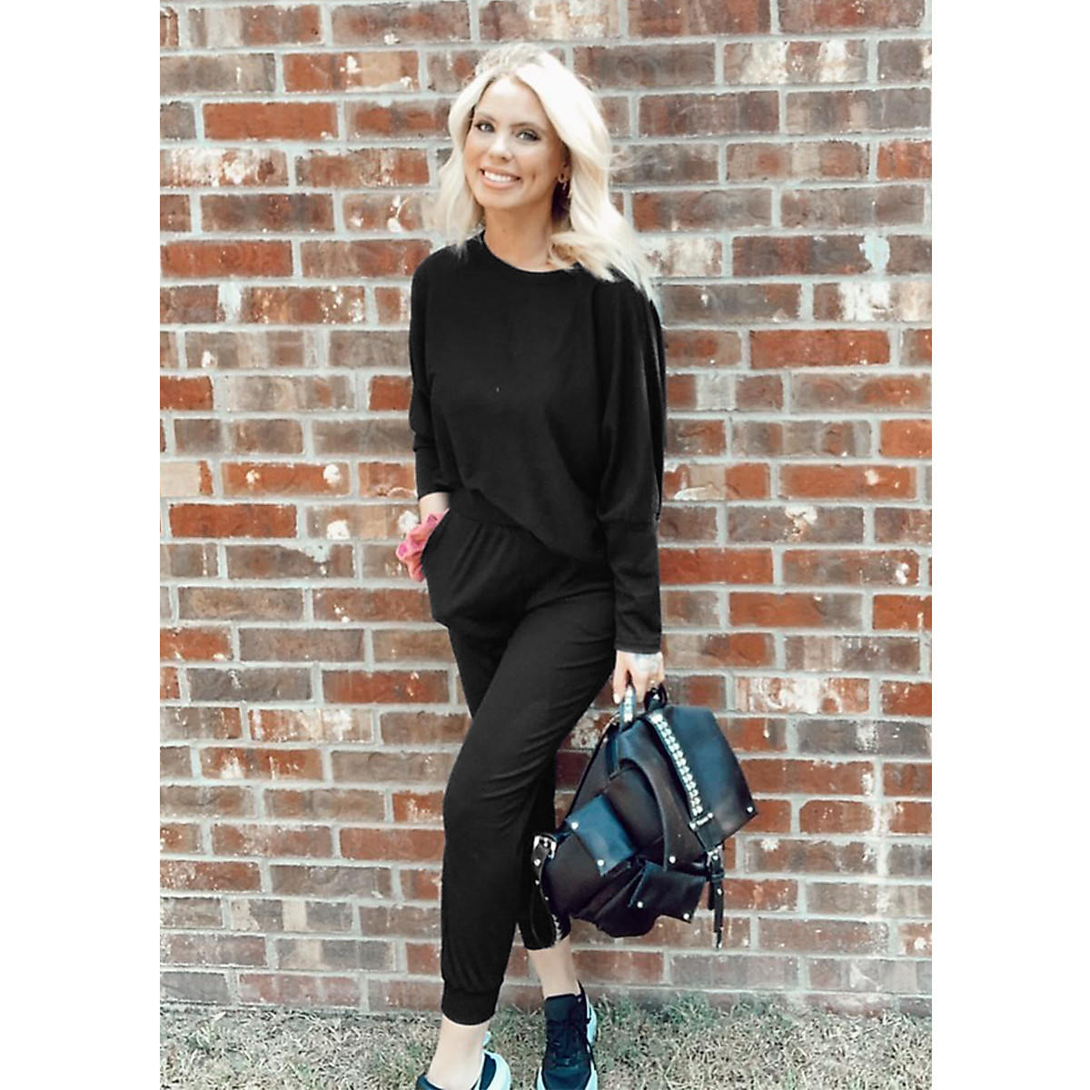 PRETTYGARDEN Women's 2024 Fall Fashion Outfits 2 Piece Sweatsuit Solid Color Long Sleeve Pullover Long Pants (Black,Medium)