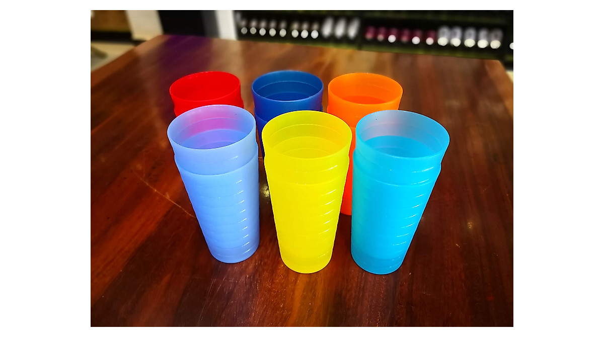 YUYUHUA 22-Oz Unbreakable Plastic Tumblers Set of 12