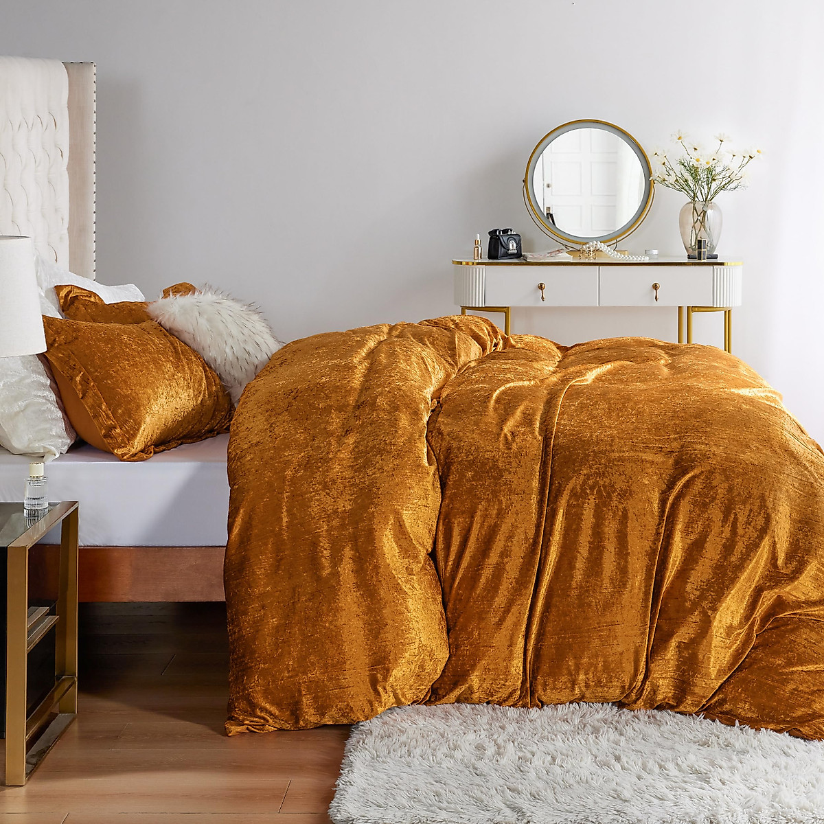 Bedsure Velvet Duvet Cover Set - Luxurious, Glossy Queen Duvet Cover Set, Honey Yellow Duvet Cover Queen with 2 Pillow Shams (Honey Yellow, Queen, 90 x 90 inches)